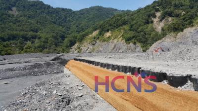 China HDPE Ultrasonic Welding Slope Protection Geocell Geotech Lattice Gravel Grid for sale