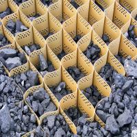 China ASTM HDPE Geocell To Prevent Mountain Landslides River Bank Slope Protection Retaining Walls for sale