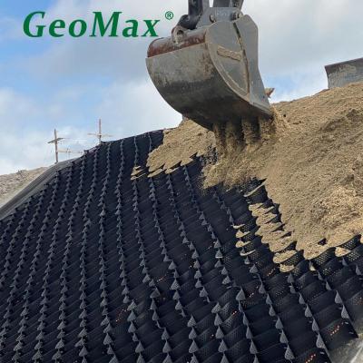 China Black HDPE Geocell 200mm Height 445mm Welding Space For Slope Revetments Landfill Lining Heavy Industrial Railways Support Pier for sale