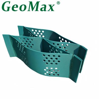 China Green Color HDPE Geocell Retaining Wall Solutions 150mm Height 445mm Welding Space ESCR 5000Min HPOIT for sale