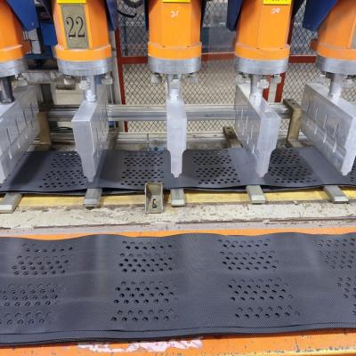 China 75mm HDPE Geocell for Parking Lot Ground Stabilization and Load Support for sale