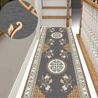 China Customizable Polyester Corridor Runner Rug Non Slip 60cm Width Machine Washable for sale