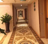 China Flame Retardant Nylon Wool Hotel Corridor Carpet 4m Width Commercial Floor Mat for sale