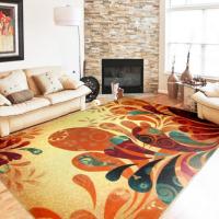 China Customizable Polyester Fiber Living Room Carpet 40x60cm to 190x250cm Machine Washable for sale