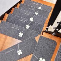 China Luminous Non-Slip Self-Adhesive Stair Mat for sale