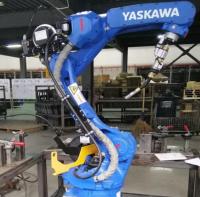 China Second Hand Yaskawa AR1440 Welding Robot 6 Axis With 12kg Payload for sale