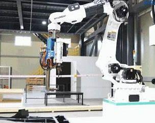 China 6 Axis Industrial Manipulator Hyundai HH10L Welding Robot With Welder And Welding Torch for sale