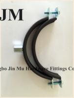 China 1.5 mm Thick Rubber Pipe Clamp With White Zinc Surface Treatment 4 Inch Size for sale