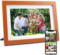 China Digital Display 10.1 Inch Digital Photo Frame Wall Mounted With Wood Frame  And Micro USB Slot for sale