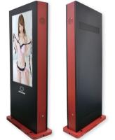 China IP65 Waterproof Street Digital Signage Outdoor Displays 16.7M Color Display Remote Management 2500 Nits for sale
