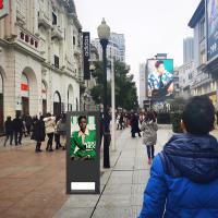 China IP65 Waterproof Outdoor Digital Signage 65inch Display With 89/89/89/89 View Angel for sale