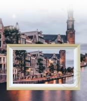 China 50inch Resolution Wood Art Lcd Picture Frame With Wide Viewing Angle And /VGA/USB Connectivity for sale