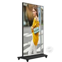 China 86inch 3840x2160 Floor Standing LCD Display with 2GB RAM 350-500 Cd/m2 Brightness 8GB-32GB Storage for sale