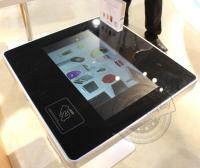 China 21.5inch Touch Screen Coffee Table Game Customized Interactive Touch Table Dispaly Advertising In Indoor Environments for sale