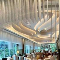 China Versatile Rectangular Aluminium Chain Curtain Hanging Installation for sale