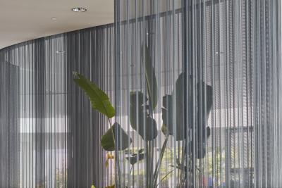 China Gold Decorative Metal Coil Aluminium Alloy Wire Screen Mesh Ceiling Curtain Chain Link Strip Drapery For Interior Decoration for sale
