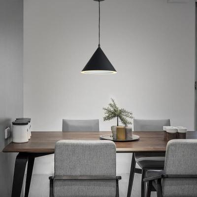 China 3000K 4000K SMD LED Pendant Light 220V 3 Light Cone Pendant for sale
