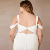 China Beautiful Plus Size Off-the-shoulder Keyhole White Chiffon Sweep Train Mermaid Ruffles Square Neckline Front Split Slit for sale