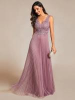 China Elegant V-neck Floor-length Appliqued Zipper Two Straps A-line Purple Orchid Crepe Tulle Evening Dress for sale