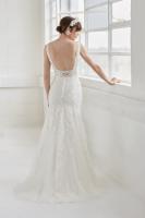 China Elegant Plus Size Sheath Square Neckline & Back Sweep Train Zipper White Lace Mermaid Bride Wedding Dress for sale