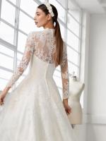 China Elegant Plus Size High-neck Full-length Sleeve Court Train Zipper Ball Gown Bride White Lace Wedding Dress for sale