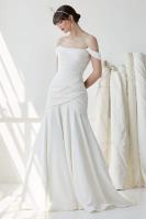 China Luxurious Custom-made Size Pleated Zipper Court Train Detachable Straps Mermaid White Satin Bride Wedding Dress for sale