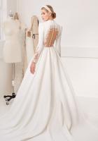 China Sexy Illusion Back Low Plunge Neckline Sweep Train Long Sleeve V-neck Appliqued Lace White Satin Ball Gown Wedding Dress for sale