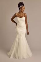 China Modern Cat-eye Neckline Strapless Spaghetti Straps Appliques Lace Chapel Train Zipper Mermaid White Tulle Wedding Dress for sale
