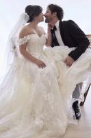China Stunning Off-the-shoulder Lace-up Princess Sweetheart Removable Swag Sleeves Chapel Train White Lace Bride Wedding Dress for sale