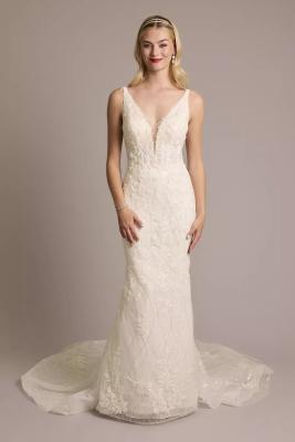 China Exquisite Beaded Sheath Mermaid Spaghetti Strap V-neck Illusion Scoop Back Chapel Train Zipper White Lace Wedding Dress for sale