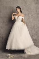 China Perfect Strapless Removable Swag Sleeves Chapel Train Appliqued Zipper Ivory Tulle Ball Gown Wedding Dress for sale