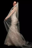 China Exquisite Strapless Lace Applique Plunging Sweetheart Neckline Chapel Train Zipper Sheath Mermaid Ivory Tulle Wedding Dr for sale