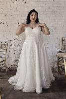 China Stunning Sequins And Beads Allover Beaded Tank Straps A-line Chapel Train Plus Size V-neck White Lace Wedding Dress for sale