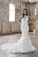 China Elegant Appliques Lace Cathedral Train Zipper Plunging Illusion Neckline Tank Mermaid Plus Size Ivory Wedding Dress for sale