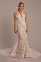 China Elegant Appliques Lace Cathedral Train Zipper Plunging Illusion Neckline Tank Mermaid Plus Size Ivory Wedding Dress for sale