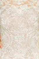 China Stunning Beaded Chapel Train Zipper Pleated Scalloped Appliqued Tulle Ball Gown White Lace Wedding Dress for sale