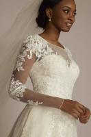 China Stunning A-line Round Neckline Long Sleeve Appliques Lace Sweep Train Zipper Church Illusion White Organza Wedding Dress for sale