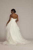 China Princess Tiered Floral Lace Appliques Strapless Sweetheart Neckline Chapel Train Ball Gown White Organza Wedding Dress for sale