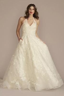China Romantic Appliques Lace Chapel Train Back Zipper V-neck Halter Beaded  Ball Gown White Organza Wedding Dress for sale