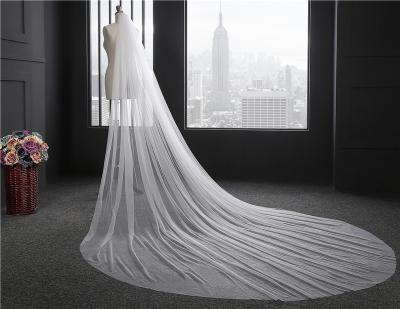 China Beautiful Customized 3m*3m Wholesale Long Cathedral Tulle Bridal Wedding White Veil With Hair Comb for sale