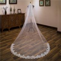 China Unique Customized 3.8m*1.5m Wholesale Long Chapel Appliqued Lace Tulle Bridal Wedding White Veil With Hair Comb for sale