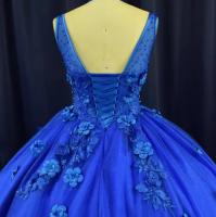 China Elegant Sleeveless Two Straps Party Ball Gowns Chapel Train Appliqued Royal Blue Tulle Flower Quinceanera Dress for sale