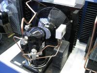 China Water Cooling Refrigeration Condensing Units , Horizontal cold room condensing unit Black R22  4-30HP for sale