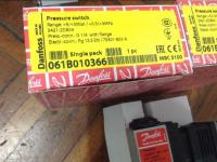 China MBC 5100 061B010366 Compact  Pressure Switch Block Type For Marine Applications +5/+30bar/+0.5//+3Mpa for sale