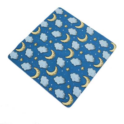 China High Durable Lint Free Eyeglass Lens Cleaning Cloth 60-120gsm for sale