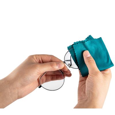 China 210gsm Microfiber Glasses Cloth Customized Color Reusable For Camera Lens for sale