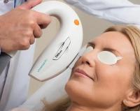 China IPL SHR ND YAG Laser Pigmentation Removal Machine , M22 Carbon Peel Machine for sale