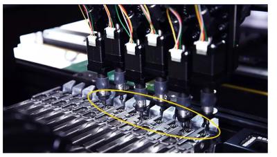 China Led Chip Smd Mounting Machine / Small Smt Pick And Place Machine 26000CPH for sale