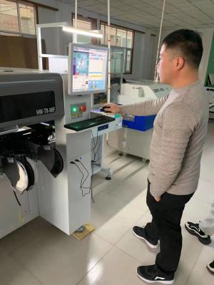 China PCB Led Assembly Line HWGC High Speed Pick And Place Machine 26000pcs/H for sale