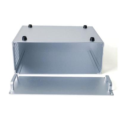 China Custom Aluminum Enclosure Sheet Metal Fabricated Ventilated Anti - Slip Feet Electronics Housing for sale